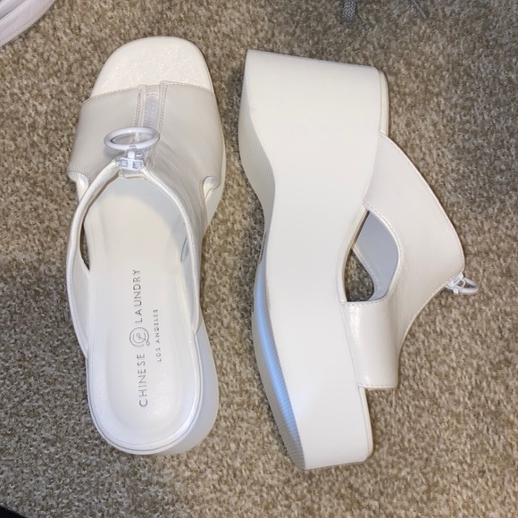 Chinese Laundry | Shoes | Chinese Laundry Platforms | Poshmark